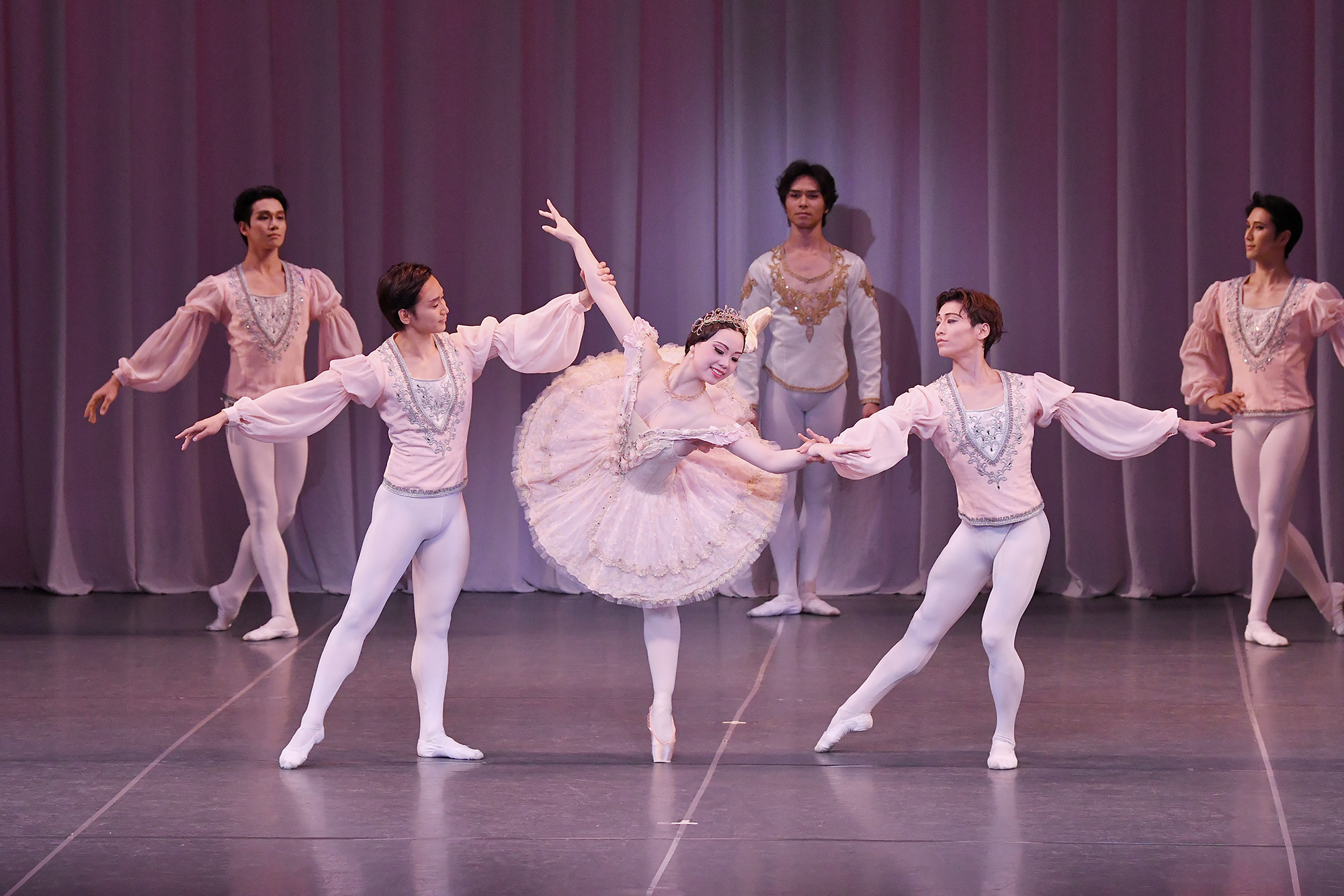 gallery_165 | Ballet Blanc Art