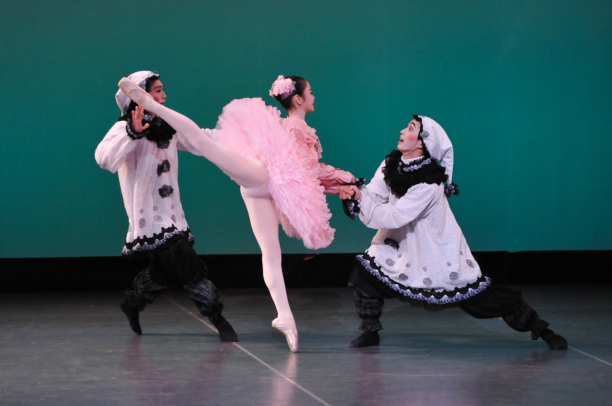 gallery_254 | Ballet Blanc Art